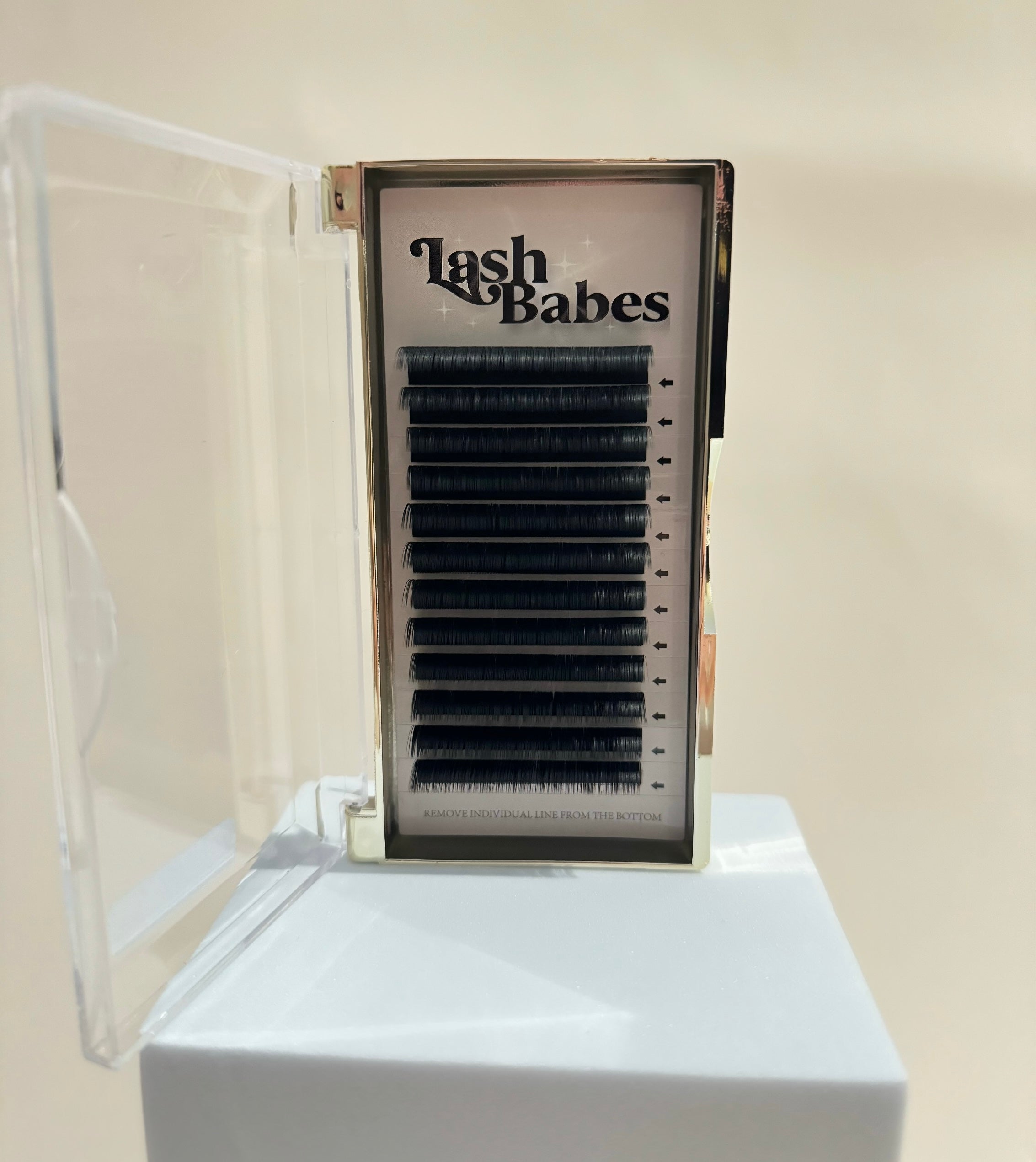 0.05 D Curl Normal Fanning – LASH BABES